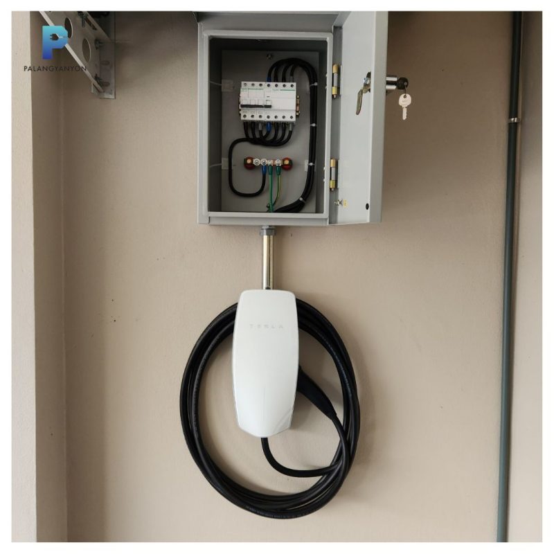 Tesla Universal Wall Connector - EV Charger - พลังยานยนต์